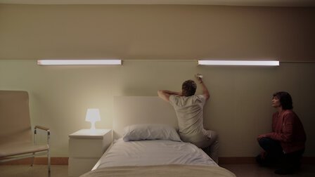 Watch Somewhere Between | Netflix