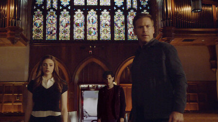 Watch Legacies | Netflix